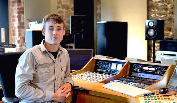 How to get into music production : A beginner’s guide for your career