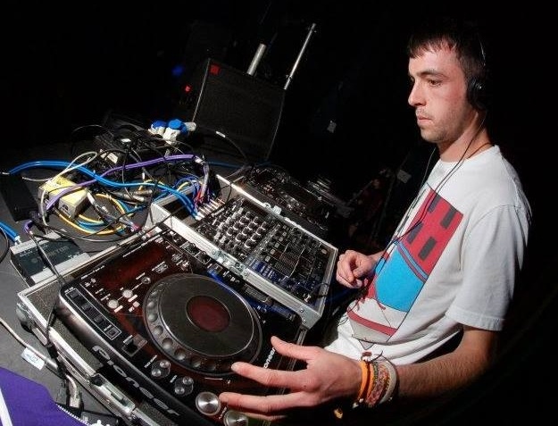 dBs student Samuel Jepperson secures internship with DnB label Run ...